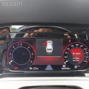 Grey Volkswagen Golf VIII 2021 in Riga, with an engine capacity of 2.00 L and mileage of 400 thousand km for 11900 €, photo 16 on AUTOMOTO.COM.LV
