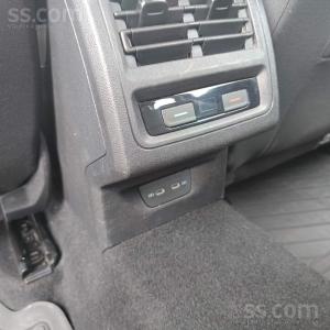 Grey Volkswagen Golf VIII 2021 in Riga, with an engine capacity of 2.00 L and mileage of 400 thousand km for 11900 €, photo 17 on AUTOMOTO.COM.LV