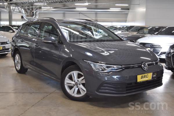 Серый Фольксваген Golf 8 2021 в Рига, объемом двигателя 1.50 л и пробегом 117 тыс. км за 15800 €, фото 1 на AUTOMOTO.COM.LV