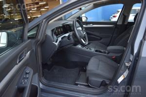Pelēks Volkswagen Golf VIII 2021 Rīga, ar dzinēja tilpumu 1.50 L un nobraukumu 117 tūkst. km par 15800 €, foto 4 vietnē AUTOMOTO.COM.LV