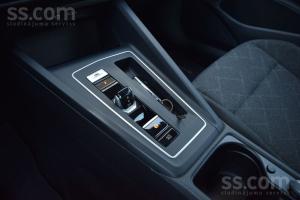 Pelēks Volkswagen Golf VIII 2021 Rīga, ar dzinēja tilpumu 1.50 L un nobraukumu 117 tūkst. km par 15800 €, foto 6 vietnē AUTOMOTO.COM.LV