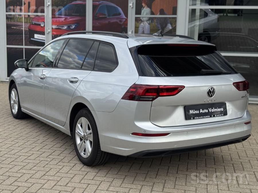 Pelēks Volkswagen Golf VIII 2021 Valmiera, ar dzinēja tilpumu 2.00 L un nobraukumu 128 tūkst. km par 15800 €, foto 5 vietnē AUTOMOTO.COM.LV