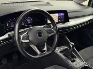 Pelēks Volkswagen Golf VIII 2021 Valmiera, ar dzinēja tilpumu 2.00 L un nobraukumu 128 tūkst. km par 15800 €, foto 9 vietnē AUTOMOTO.COM.LV