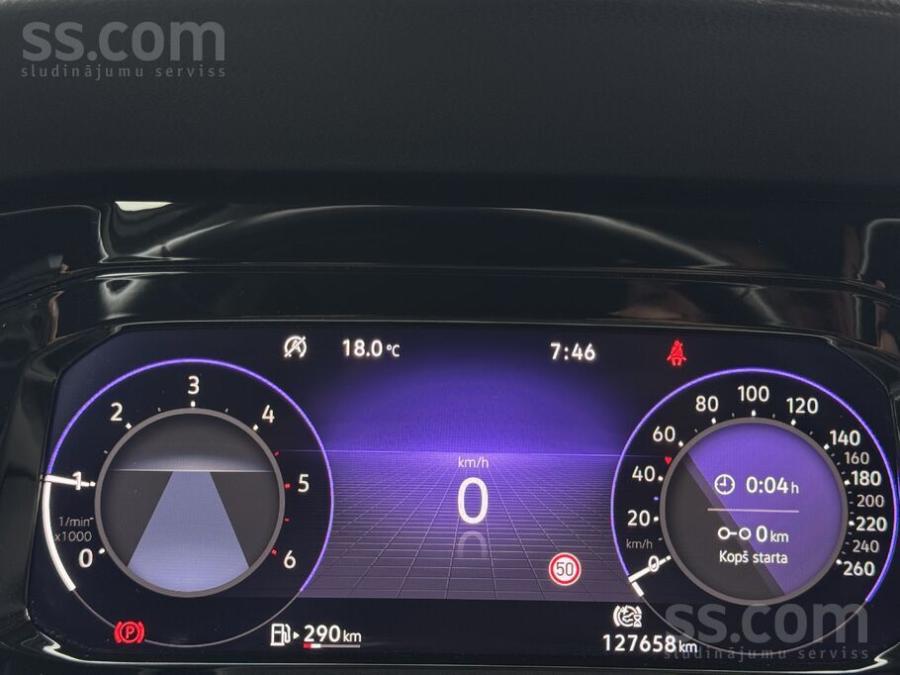 Pelēks Volkswagen Golf VIII 2021 Valmiera, ar dzinēja tilpumu 2.00 L un nobraukumu 128 tūkst. km par 15800 €, foto 13 vietnē AUTOMOTO.COM.LV