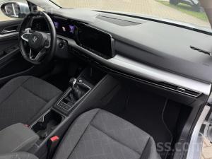 Pelēks Volkswagen Golf VIII 2021 Valmiera, ar dzinēja tilpumu 2.00 L un nobraukumu 128 tūkst. km par 15800 €, foto 21 vietnē AUTOMOTO.COM.LV