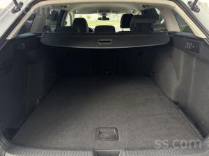 Pelēks Volkswagen Golf VIII 2021 Valmiera, ar dzinēja tilpumu 2.00 L un nobraukumu 128 tūkst. km par 15800 €, foto 23 vietnē AUTOMOTO.COM.LV