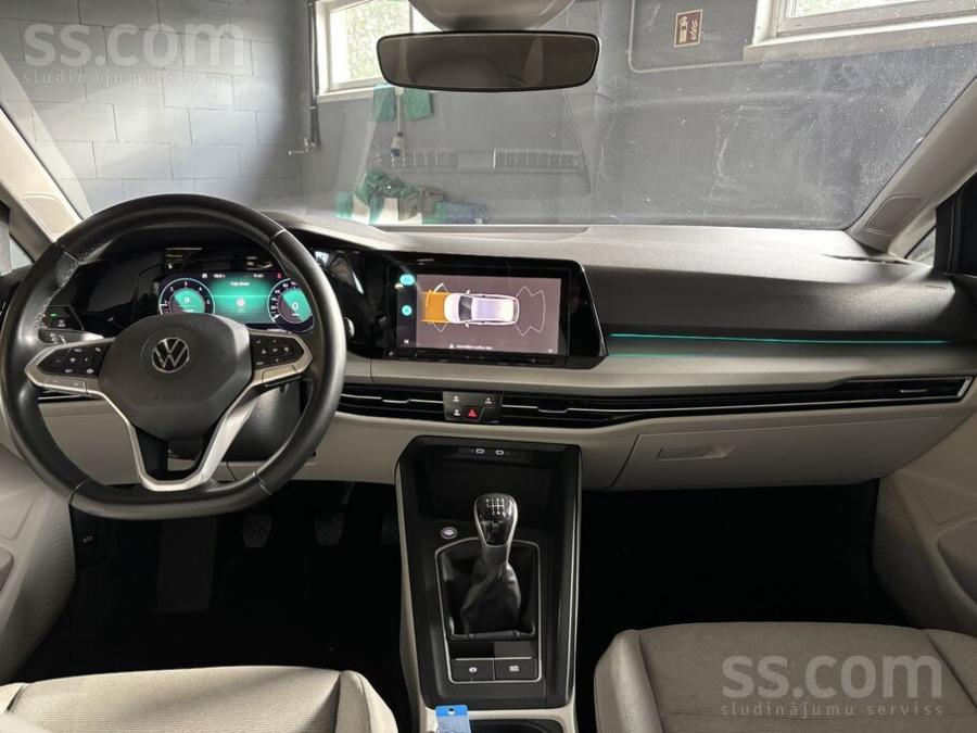 Pelēks Volkswagen Golf VIII 2021 Jūrmala, ar dzinēja tilpumu 2.00 L un nobraukumu 150 tūkst. km par 12750 €, foto 8 vietnē AUTOMOTO.COM.LV