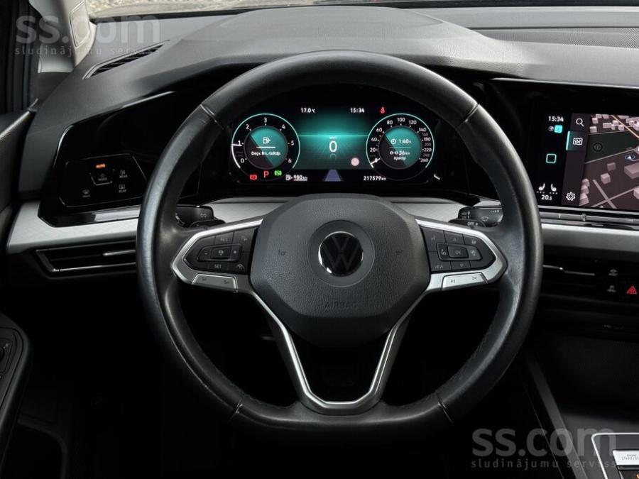 Grey Volkswagen Golf VIII 2021 in Valmiera, with an engine capacity of 2.00 L and mileage of 218 thousand km for 14200 €, photo 10 on AUTOMOTO.COM.LV