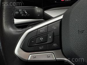 Grey Volkswagen Golf VIII 2021 in Valmiera, with an engine capacity of 2.00 L and mileage of 218 thousand km for 14200 €, photo 11 on AUTOMOTO.COM.LV