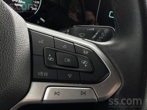 Grey Volkswagen Golf VIII 2021 in Valmiera, with an engine capacity of 2.00 L and mileage of 218 thousand km for 14200 €, photo 12 on AUTOMOTO.COM.LV