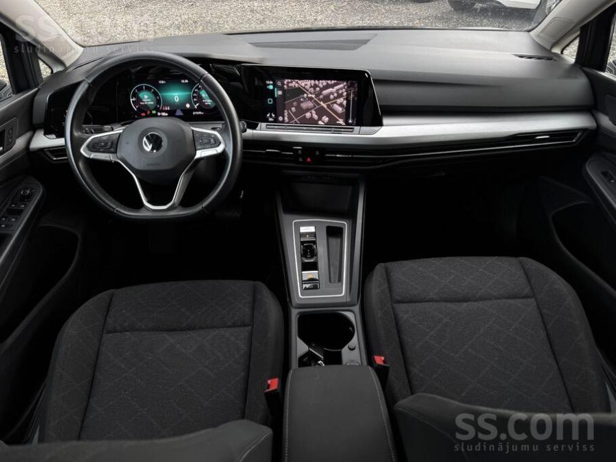 Grey Volkswagen Golf VIII 2021 in Valmiera, with an engine capacity of 2.00 L and mileage of 218 thousand km for 14200 €, photo 22 on AUTOMOTO.COM.LV