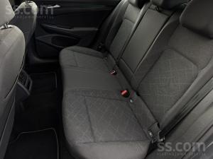 Grey Volkswagen Golf VIII 2021 in Valmiera, with an engine capacity of 2.00 L and mileage of 218 thousand km for 14200 €, photo 24 on AUTOMOTO.COM.LV