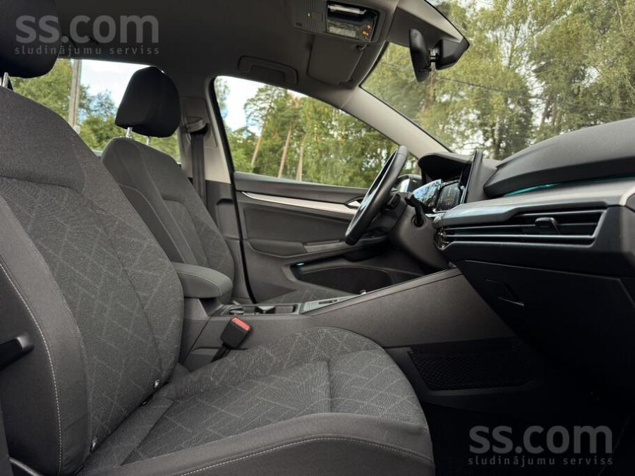 Grey Volkswagen Golf VIII 2021 in Valmiera, with an engine capacity of 2.00 L and mileage of 218 thousand km for 14200 €, photo 26 on AUTOMOTO.COM.LV
