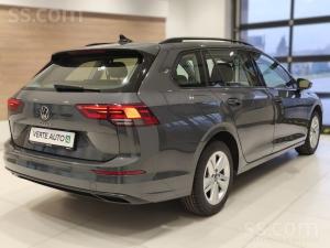 Grey Volkswagen Golf VIII 2022 in Riga, with an engine capacity of 2.00 L and mileage of 186 thousand km for 15690 €, photo 4 on AUTOMOTO.COM.LV