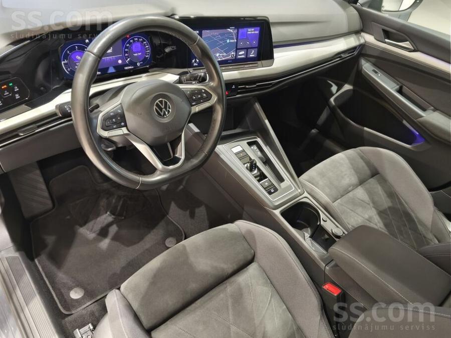 Grey Volkswagen Golf VIII 2022 in Riga, with an engine capacity of 2.00 L and mileage of 186 thousand km for 15690 €, photo 8 on AUTOMOTO.COM.LV