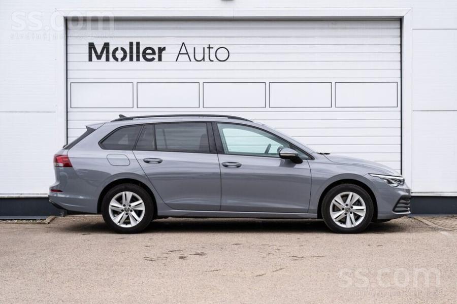 Grey Volkswagen Golf VIII 2022 in Riga, with an engine capacity of 2.00 L and mileage of 214 thousand km for 14250 €, photo 6 on AUTOMOTO.COM.LV