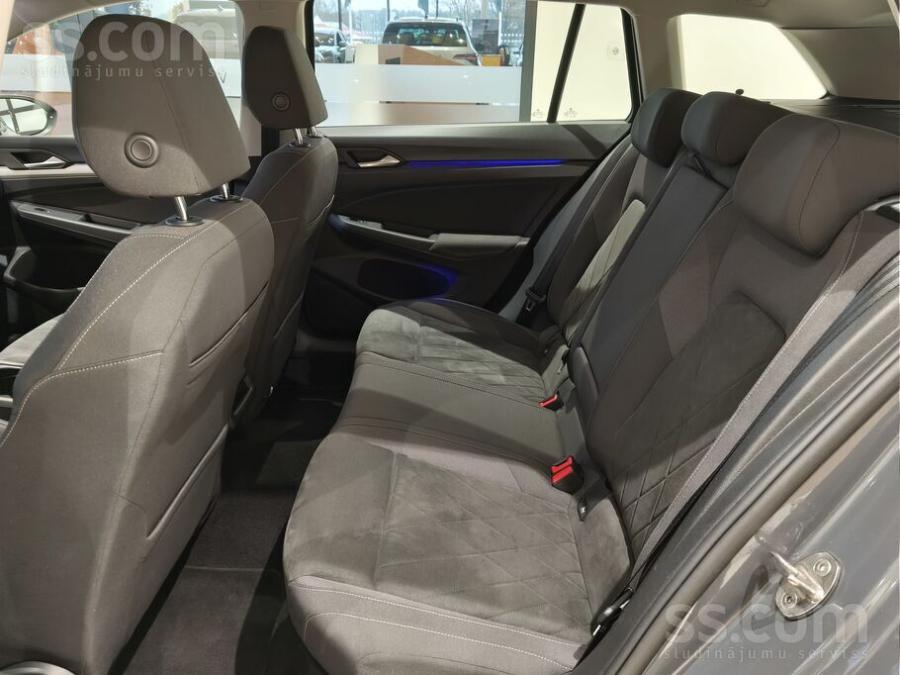 Серый Фольксваген Golf 8 2022 в Рига, объемом двигателя 2.00 л и пробегом 186 тыс. км за 14190 €, фото 21 на AUTOMOTO.COM.LV