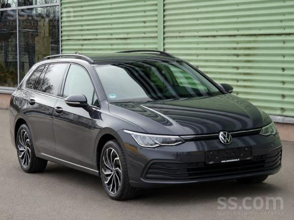 Grey Volkswagen Golf VIII 2022 in Riga, with an engine capacity of 2.00 L and mileage of 189 thousand km for 15800 €, photo 3 on AUTOMOTO.COM.LV