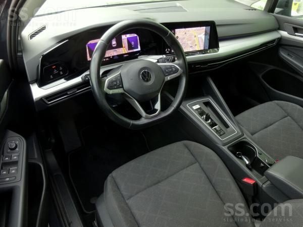 Grey Volkswagen Golf VIII 2022 in Riga, with an engine capacity of 2.00 L and mileage of 189 thousand km for 15800 €, photo 6 on AUTOMOTO.COM.LV