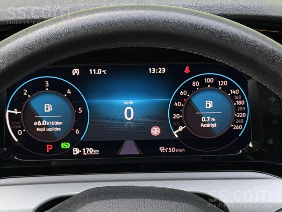 Pelēks Volkswagen Golf VIII 2022 Rīga, ar dzinēja tilpumu 2.00 L un nobraukumu 177 tūkst. km par 15000 €, foto 16 vietnē AUTOMOTO.COM.LV