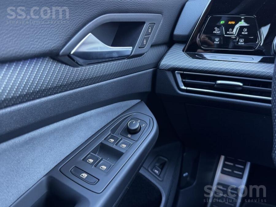 Pelēks Volkswagen Golf VIII 2022 Rīga, ar dzinēja tilpumu 2.00 L un nobraukumu 196 tūkst. km par 19900 €, foto 27 vietnē AUTOMOTO.COM.LV