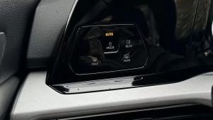 Серый Фольксваген Golf 8 2022 в Рига, объемом двигателя 2.00 л и пробегом 208 тыс. км за 15600 €, фото 19 на AUTOMOTO.COM.LV