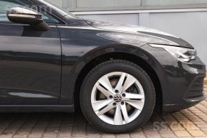 Серый Фольксваген Golf 8 2022 в Вентспилс, объемом двигателя 2.00 л и пробегом 183 тыс. км за 15150 €, фото 10 на AUTOMOTO.COM.LV