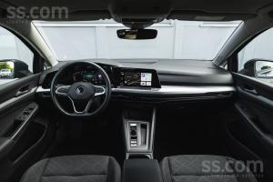 Серый Фольксваген Golf 8 2022 в Вентспилс, объемом двигателя 2.00 л и пробегом 183 тыс. км за 15150 €, фото 18 на AUTOMOTO.COM.LV