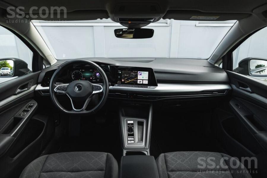 Серый Фольксваген Golf 8 2022 в Вентспилс, объемом двигателя 2.00 л и пробегом 183 тыс. км за 15150 €, фото 18 на AUTOMOTO.COM.LV