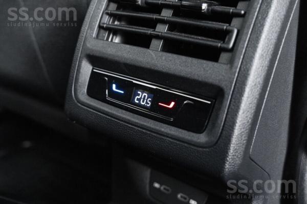 Серый Фольксваген Golf 8 2022 в Рига, объемом двигателя 2.00 л и пробегом 154 тыс. км за 15500 €, фото 8 на AUTOMOTO.COM.LV