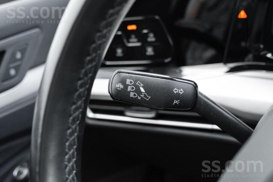Pelēks Volkswagen Golf VIII 2022 Rīga, ar dzinēja tilpumu 2.00 L un nobraukumu 154 tūkst. km par 15500 €, foto 14 vietnē AUTOMOTO.COM.LV