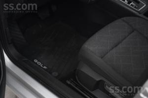 Grey Volkswagen Golf VIII 2022 in Riga, with an engine capacity of 2.00 L and mileage of 180 thousand km for 14800 €, photo 12 on AUTOMOTO.COM.LV