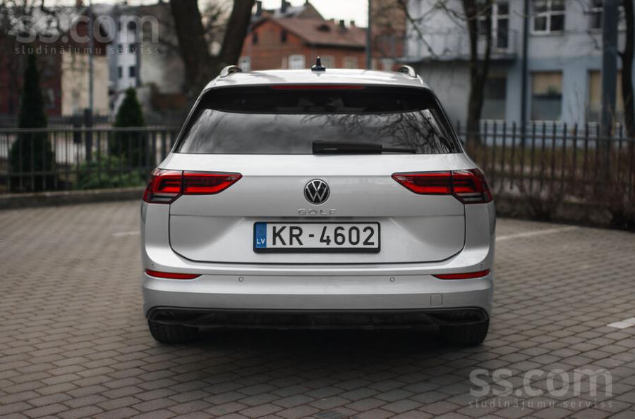 Grey Volkswagen Golf VIII 2022 in Riga, with an engine capacity of 2.00 L and mileage of 180 thousand km for 14800 €, photo 25 on AUTOMOTO.COM.LV