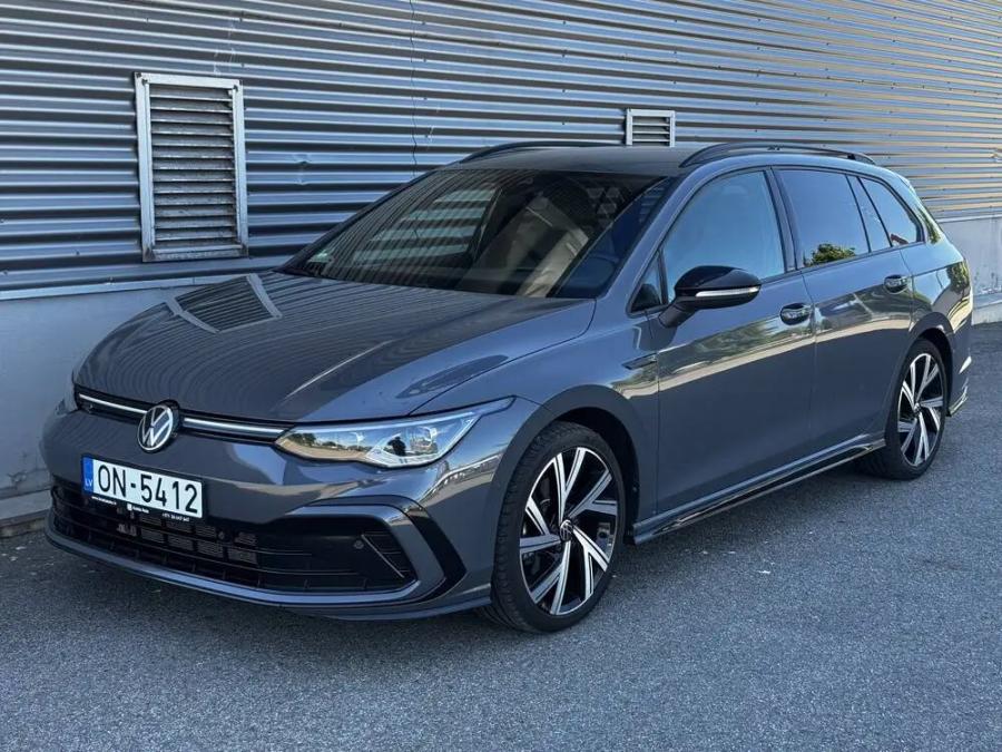 Серый Фольксваген Golf 8 2022 в Рига, объемом двигателя 2.00 л и пробегом 196 тыс. км за 19900 €, фото 1 на AUTOMOTO.COM.LV