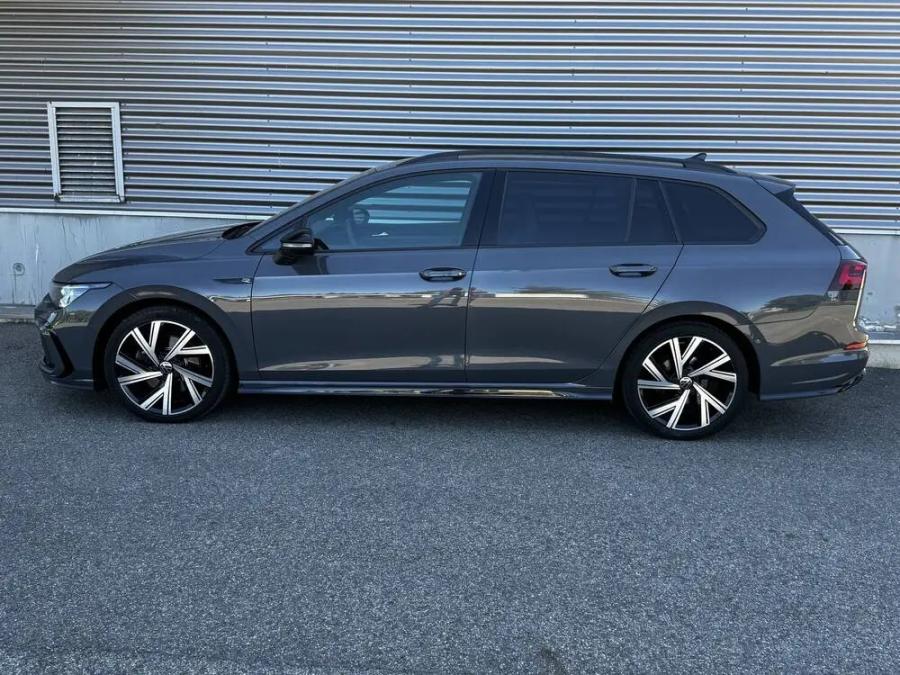Серый Фольксваген Golf 8 2022 в Рига, объемом двигателя 2.00 л и пробегом 196 тыс. км за 19900 €, фото 3 на AUTOMOTO.COM.LV