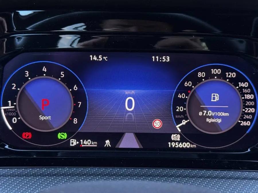 Серый Фольксваген Golf 8 2022 в Рига, объемом двигателя 2.00 л и пробегом 196 тыс. км за 19900 €, фото 17 на AUTOMOTO.COM.LV
