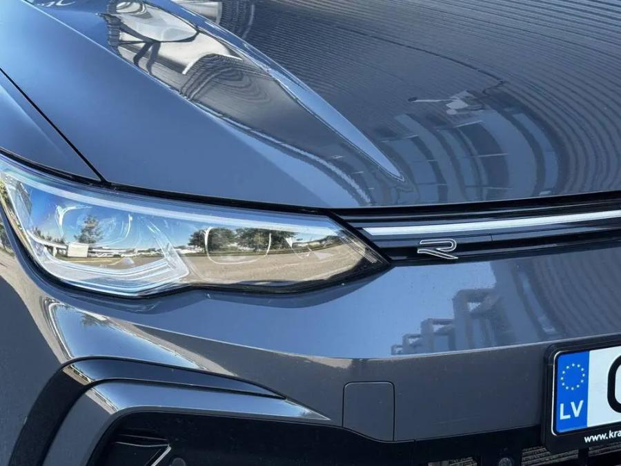 Серый Фольксваген Golf 8 2022 в Рига, объемом двигателя 2.00 л и пробегом 196 тыс. км за 19900 €, фото 32 на AUTOMOTO.COM.LV