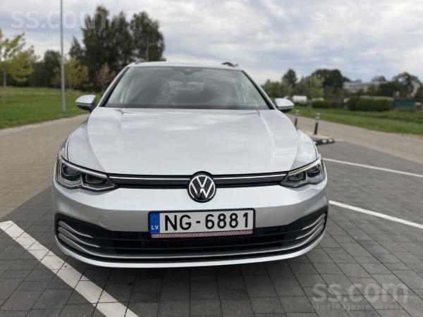 Volkswagen Golf VIII 2022 Rīga vietnē Pelēks Volkswagen Golf VIII 2022 Rīga, ar dzinēja tilpumu 2.00 L un nobraukumu 78 tūkst. km par 15500 €, foto 5 vietnē AUTOMOTO.COM.LV