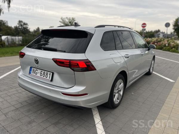 Volkswagen Golf VIII 2022 Rīga vietnē Pelēks Volkswagen Golf VIII 2022 Rīga, ar dzinēja tilpumu 2.00 L un nobraukumu 78 tūkst. km par 15500 €, foto 7 vietnē AUTOMOTO.COM.LV