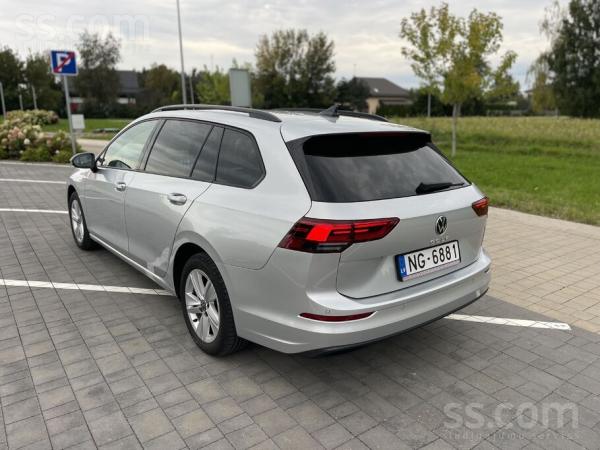Volkswagen Golf VIII 2022 Rīga vietnē Pelēks Volkswagen Golf VIII 2022 Rīga, ar dzinēja tilpumu 2.00 L un nobraukumu 78 tūkst. km par 15500 €, foto 8 vietnē AUTOMOTO.COM.LV