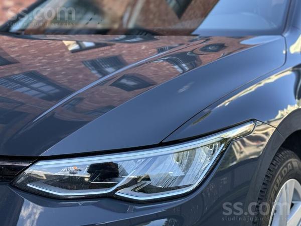 Volkswagen Golf VIII 2022 Rīga vietnē Pelēks Volkswagen Golf VIII 2022 Rīga, ar dzinēja tilpumu 2.00 L un nobraukumu 142 tūkst. km par 15500 €, foto 8 vietnē AUTOMOTO.COM.LV