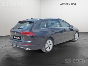 Серый Фольксваген Golf 8 2022 в Рига, объемом двигателя 2.00 л и пробегом 139 тыс. км за 18500 €, фото 3 на AUTOMOTO.COM.LV