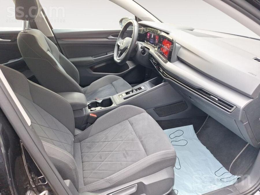 Серый Фольксваген Golf 8 2022 в Рига, объемом двигателя 2.00 л и пробегом 139 тыс. км за 18500 €, фото 13 на AUTOMOTO.COM.LV