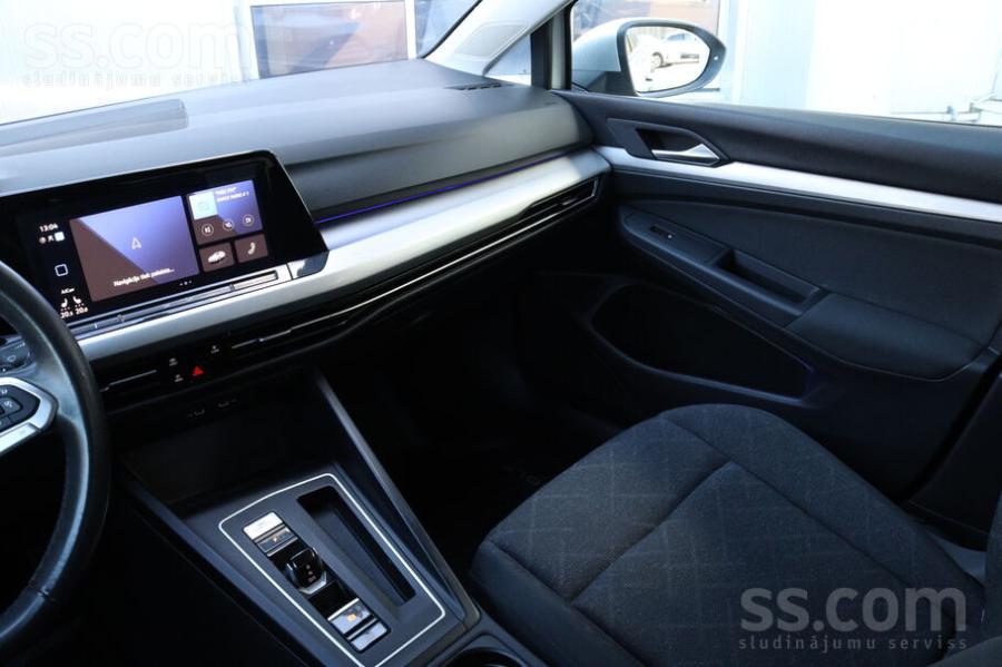 Серый Фольксваген Golf 8 2022 в Рига, объемом двигателя 1.50 л и пробегом 141 тыс. км за 14200 €, фото 13 на AUTOMOTO.COM.LV