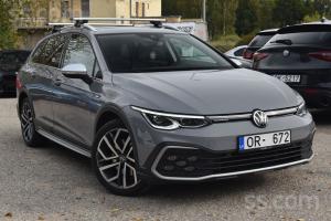 Серый Фольксваген Golf 8 2022 в Кулдига, объемом двигателя 2.00 л и пробегом 0 тыс. км за 23500 €, фото 5 на AUTOMOTO.COM.LV