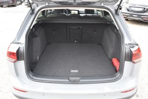 Серый Фольксваген Golf 8 2022 в Кулдига, объемом двигателя 2.00 л и пробегом 0 тыс. км за 23500 €, фото 7 на AUTOMOTO.COM.LV