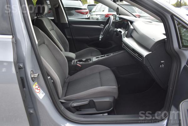 Серый Фольксваген Golf 8 2022 в Кулдига, объемом двигателя 2.00 л и пробегом 0 тыс. км за 23500 €, фото 8 на AUTOMOTO.COM.LV