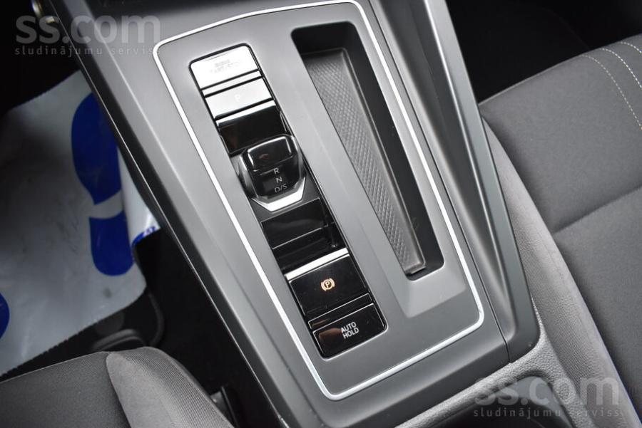 Серый Фольксваген Golf 8 2022 в Кулдига, объемом двигателя 2.00 л и пробегом 0 тыс. км за 23500 €, фото 10 на AUTOMOTO.COM.LV