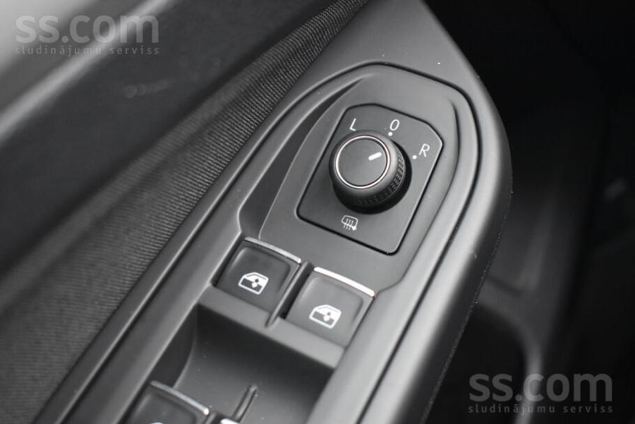 Серый Фольксваген Golf 8 2022 в Кулдига, объемом двигателя 2.00 л и пробегом 0 тыс. км за 23500 €, фото 21 на AUTOMOTO.COM.LV