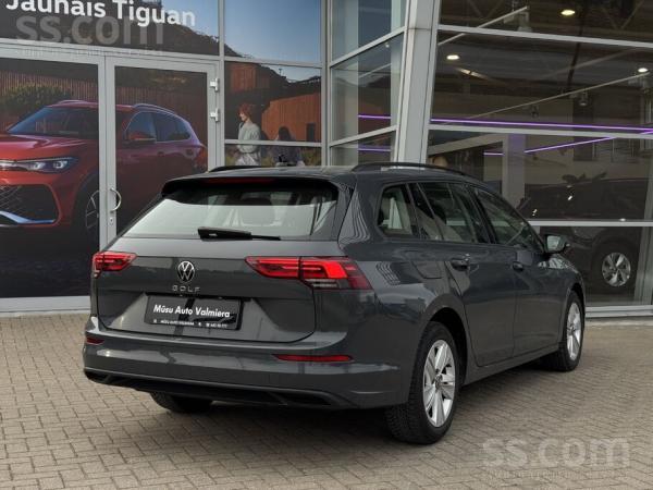 Серый Фольксваген Golf 8 2023 в Валмиера, объемом двигателя 2.00 л и пробегом 182 тыс. км за 16500 €, фото 6 на AUTOMOTO.COM.LV